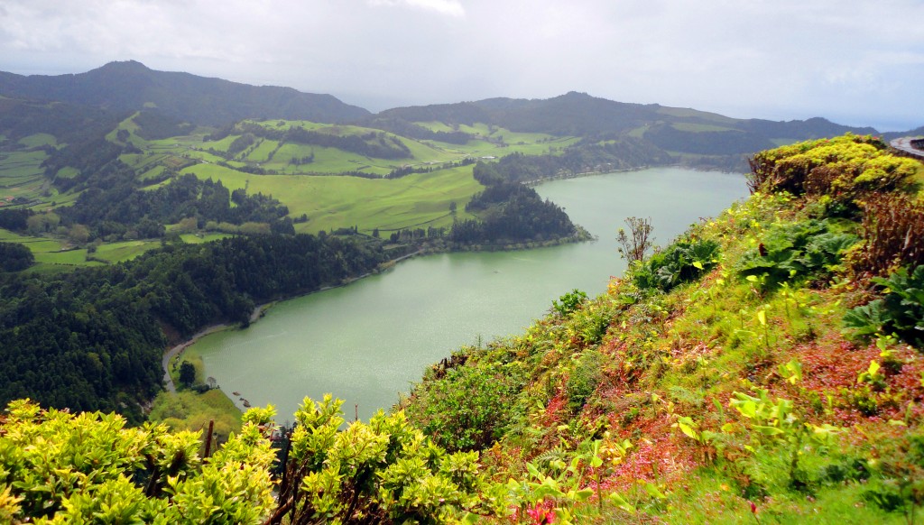 Azory-Sao-Miguel-jezero-Furnas