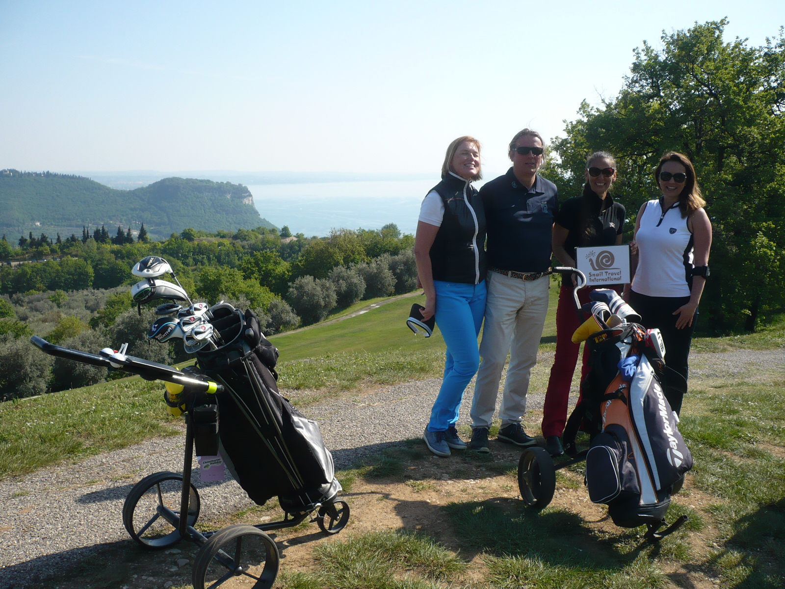 Golf-Itálie-Lago-do-Garda-golfové-hřiště-Ca´Degli-Ulivi-golfový-turnaj ...
